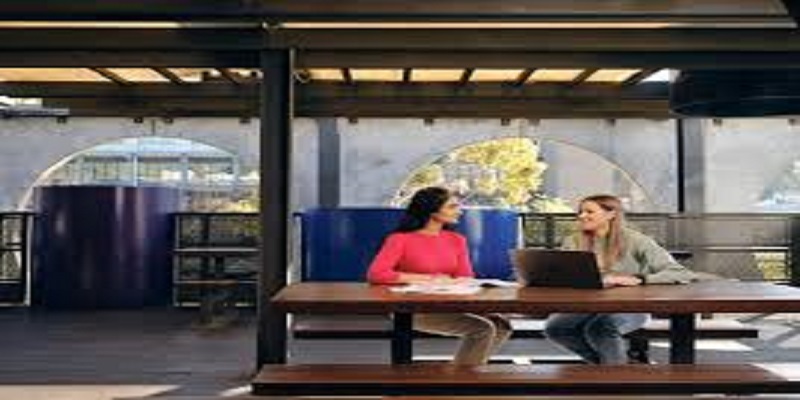 Undergraduate in Dawn Wade Foundation Scholarship 2026 at Deakin ...